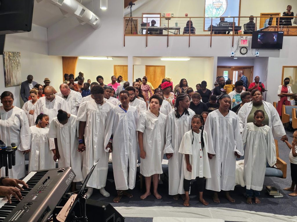 Fort Wayne Body of Christ Church Unites for Harvest – Lake Union Herald