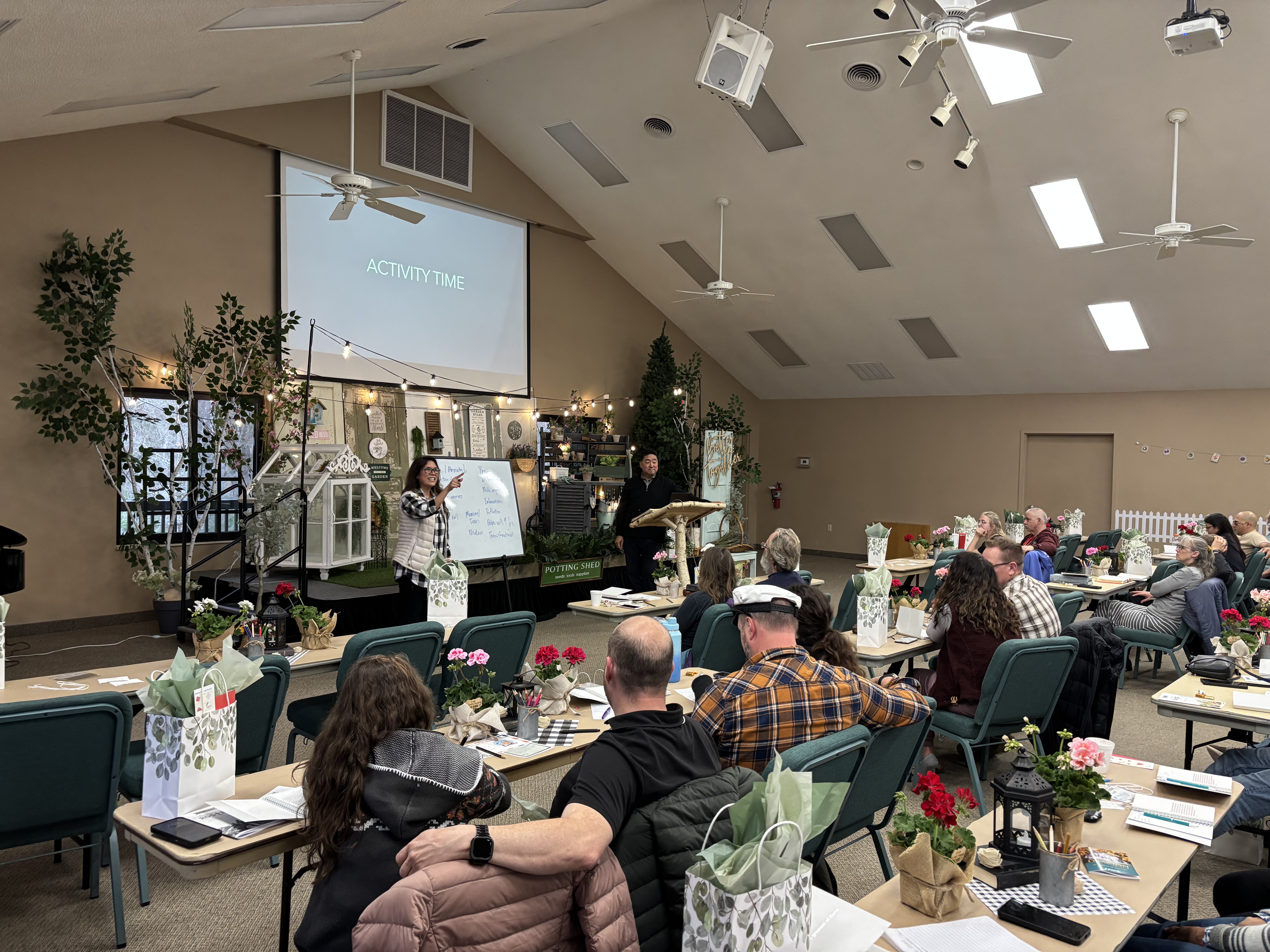 Dozens of Couples Strengthen Marriage – Michigan Conference